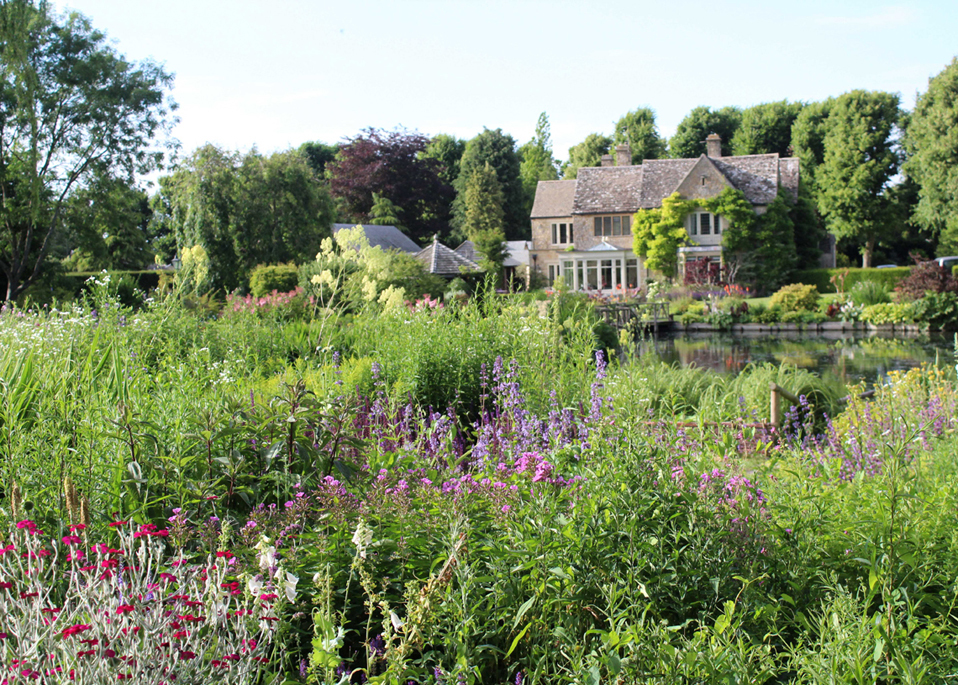 VISIT TO THE GRANGE - JULY - Kimble and Ellesborough Horticultural Society